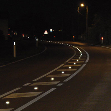 Road Studs-Cat's Eyes : Glass Road Stud