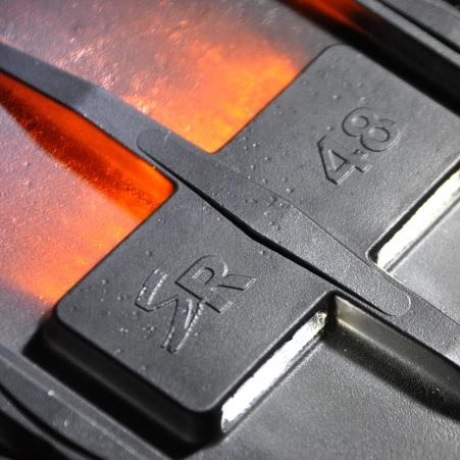 Road Studs-Cat's Eyes : Bi-directional Led Road Stud